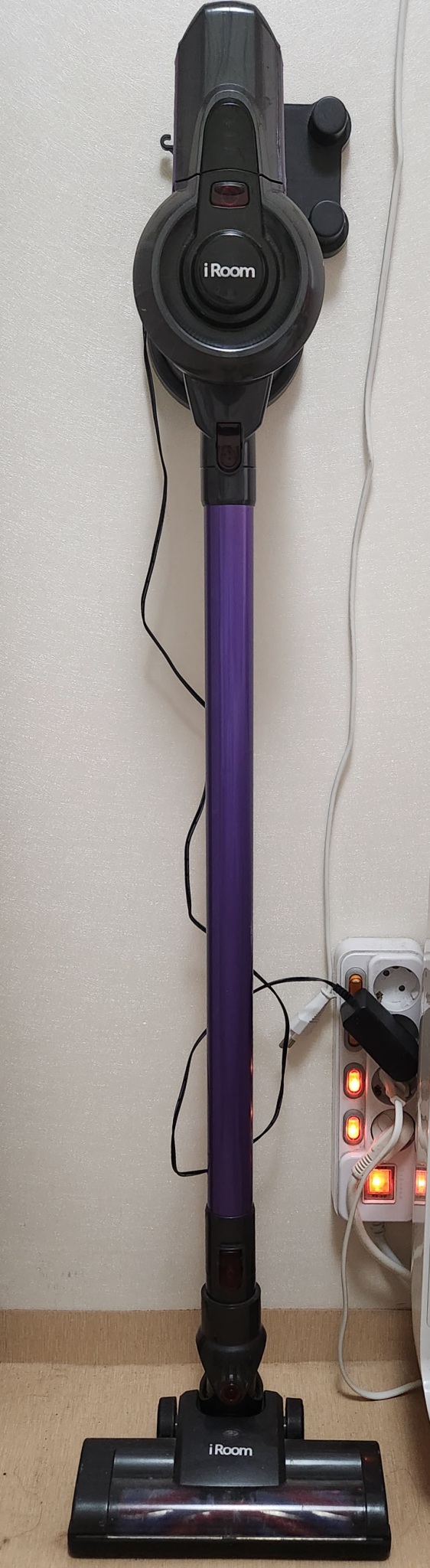 아이룸 싸이클 무선청소기 | 헬로마켓