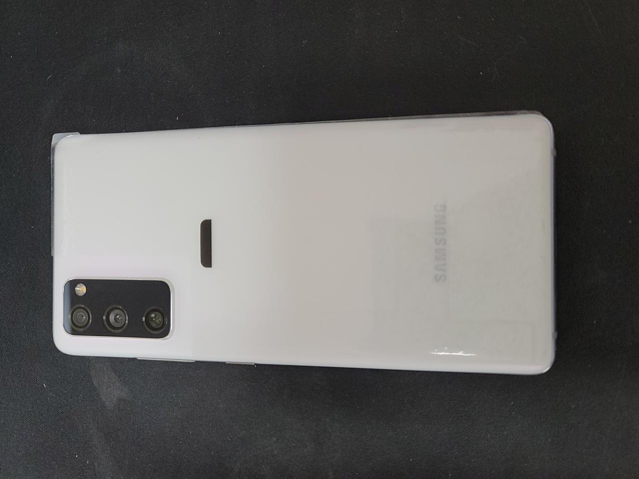 SS급 갤럭시S20FE 화이트 128기가 | 헬로마켓
