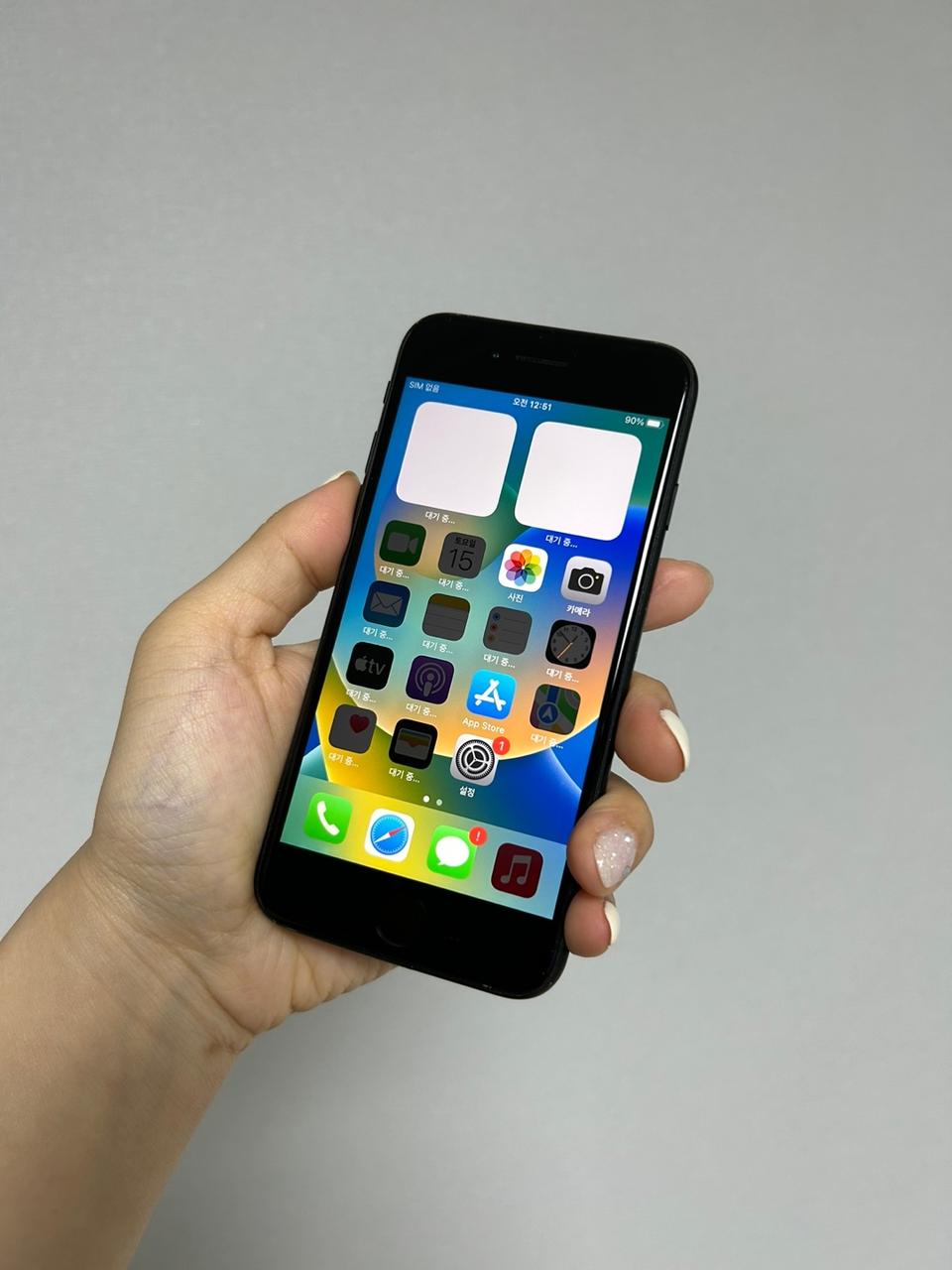 아이폰SE2 블랙 64기가 팔아요~ | 세컨웨어