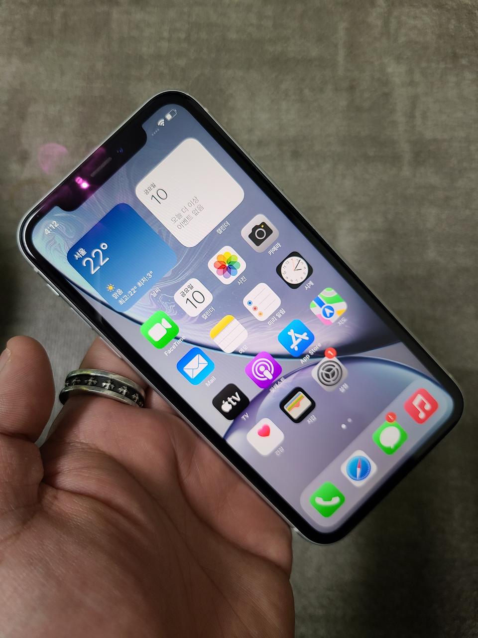 아이폰XR 64G 화이트 정상해지 상태AAA 배터리8... | 세컨웨어