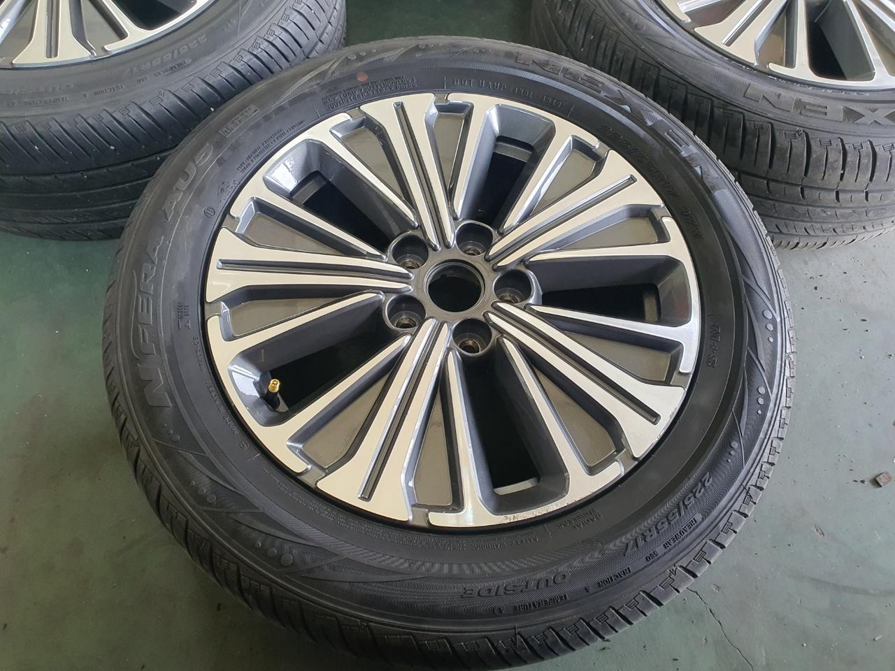 K7 프리미어 17인치 휠타이어 판매 합니다. | 세컨웨어