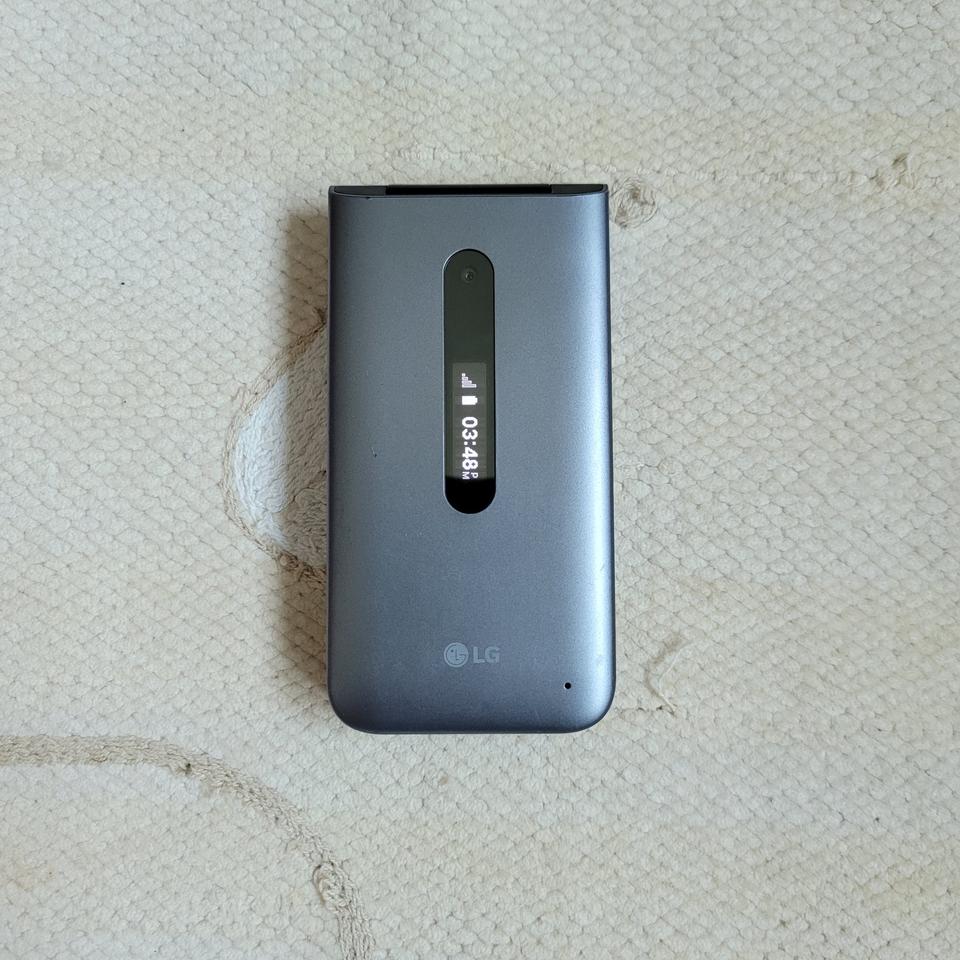 LG폴더2 그레이 8GB Y120S....유심3사가능 | 세컨웨어