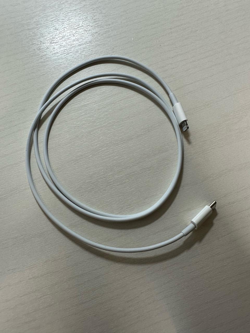 아이폰 정품 충전케이블 | 헬로마켓