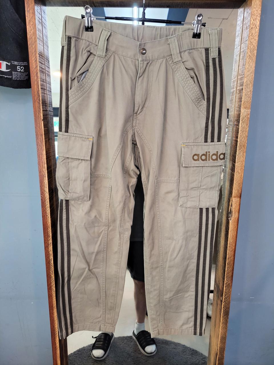 아디다스 올리브 트랙 카고팬츠 L | 세컨웨어