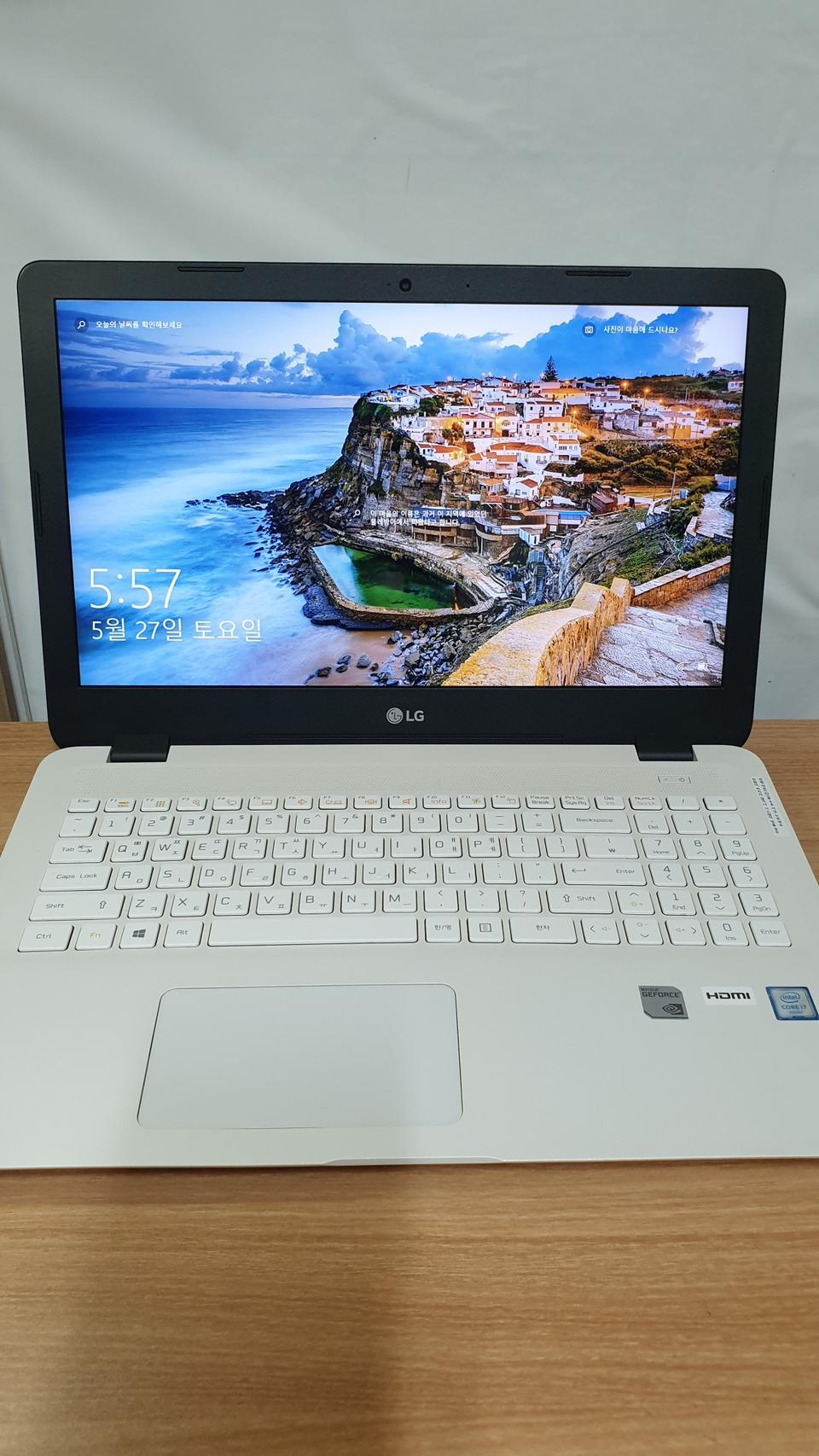 LG울트라PC 노트북 i7-6세대 외장그래픽 | 세컨웨어(헬로마켓)