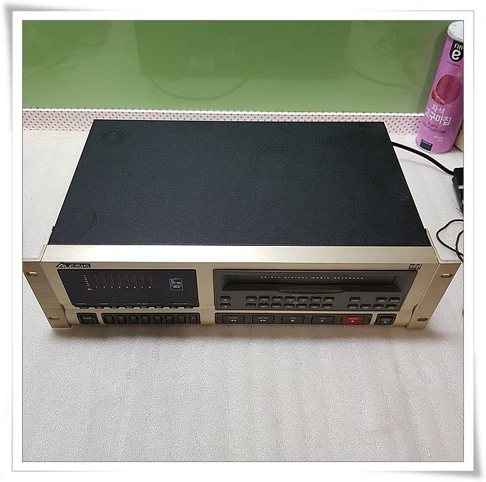 ALESIS ADAT-XT20 20BIT DIGIT... | 헬로마켓