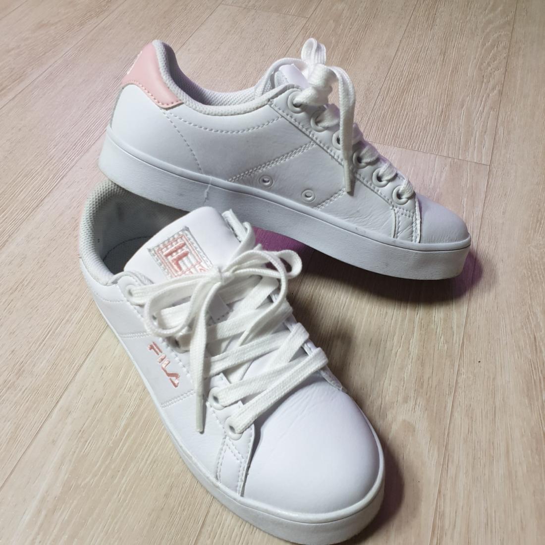 휠라 (FILA) 운동화 230 | 헬로마켓