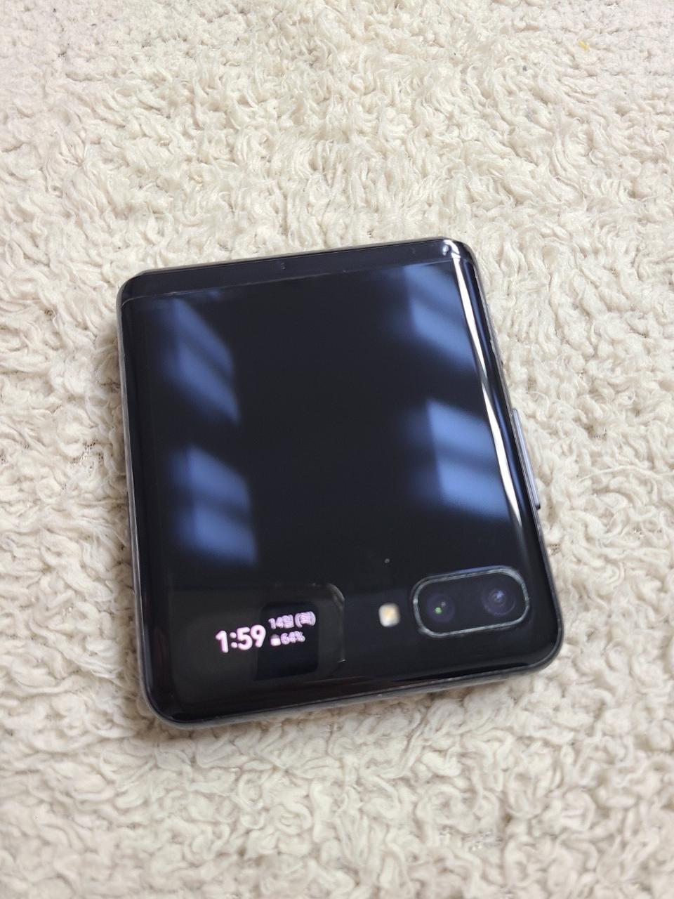 43.SKT/Z플립1(F700)/블랙/256GB/부산 | 헬로마켓