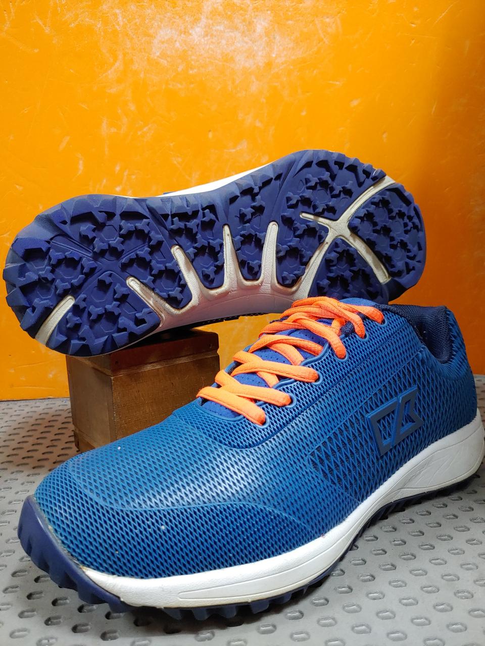 커터앤벅 스파이크리스 골프화(US7.5표기255추천250) | 세컨웨어