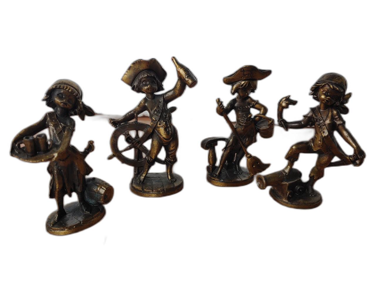 10979. 동 해적 4개 | 세컨웨어(헬로마켓)