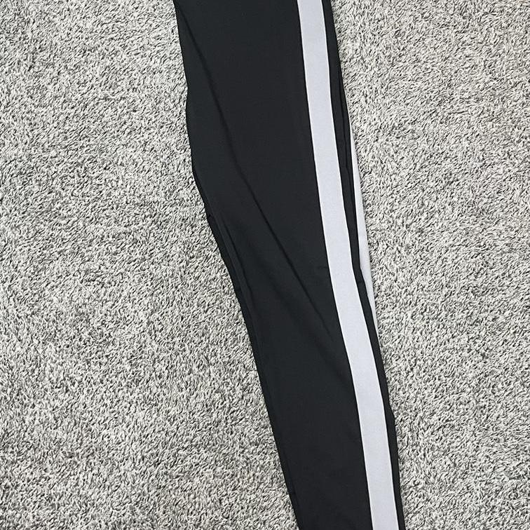 퓨마 레깅스 L | 세컨웨어(헬로마켓)