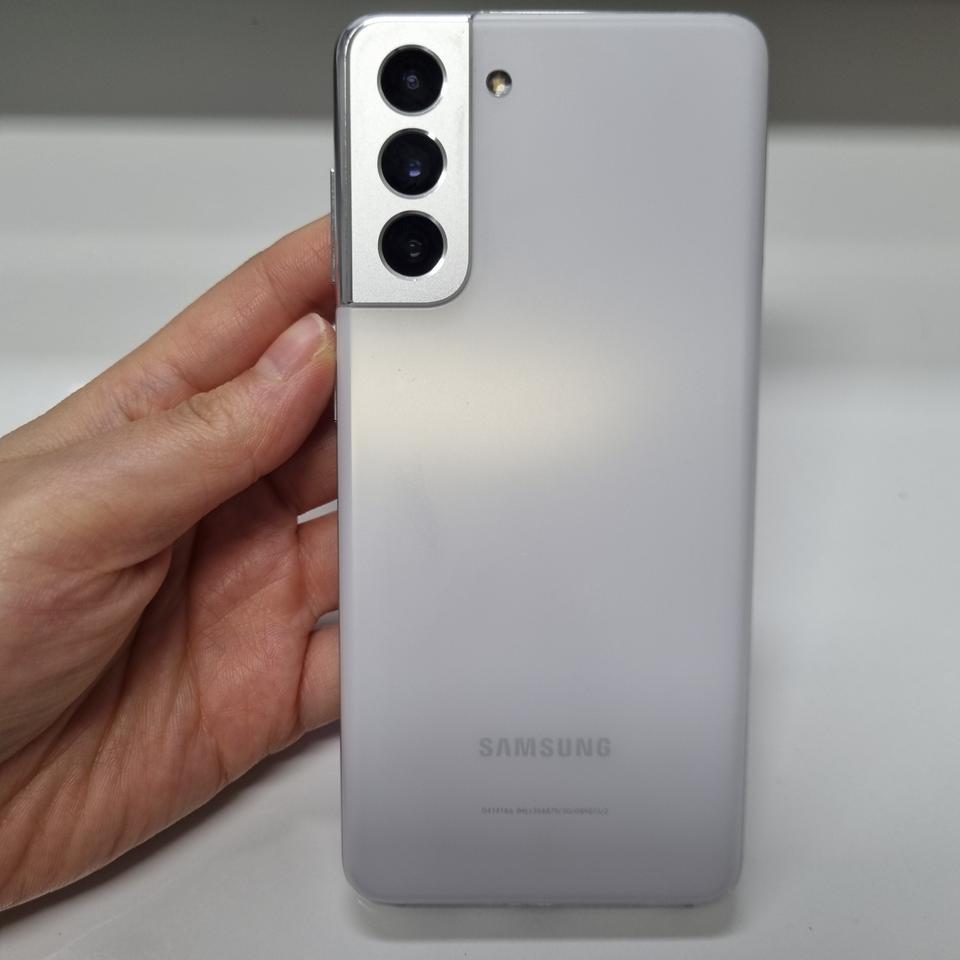 10127) 갤럭시 S21/G991 화이트 KT 25... | 세컨웨어(헬로마켓)