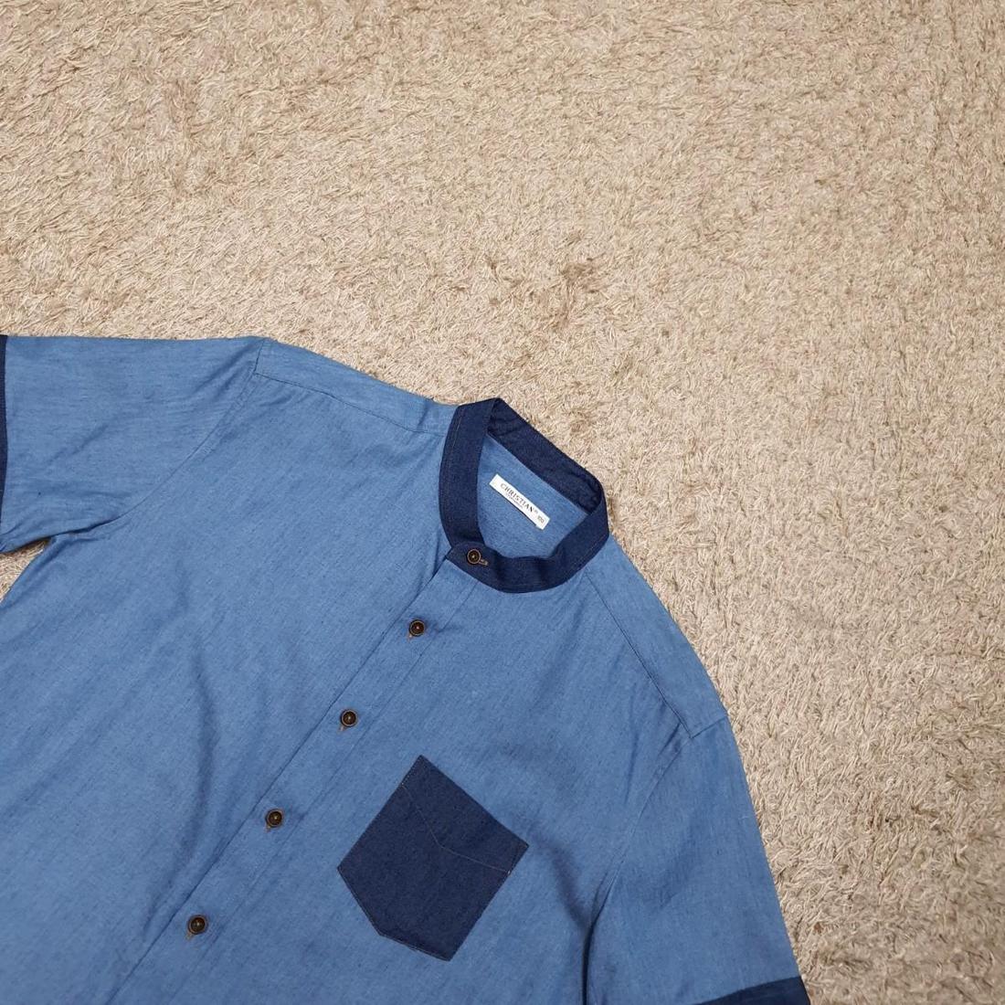 크리스틴 헨리넥 반팔셔츠 남100ㅡ0711 | 헬로마켓