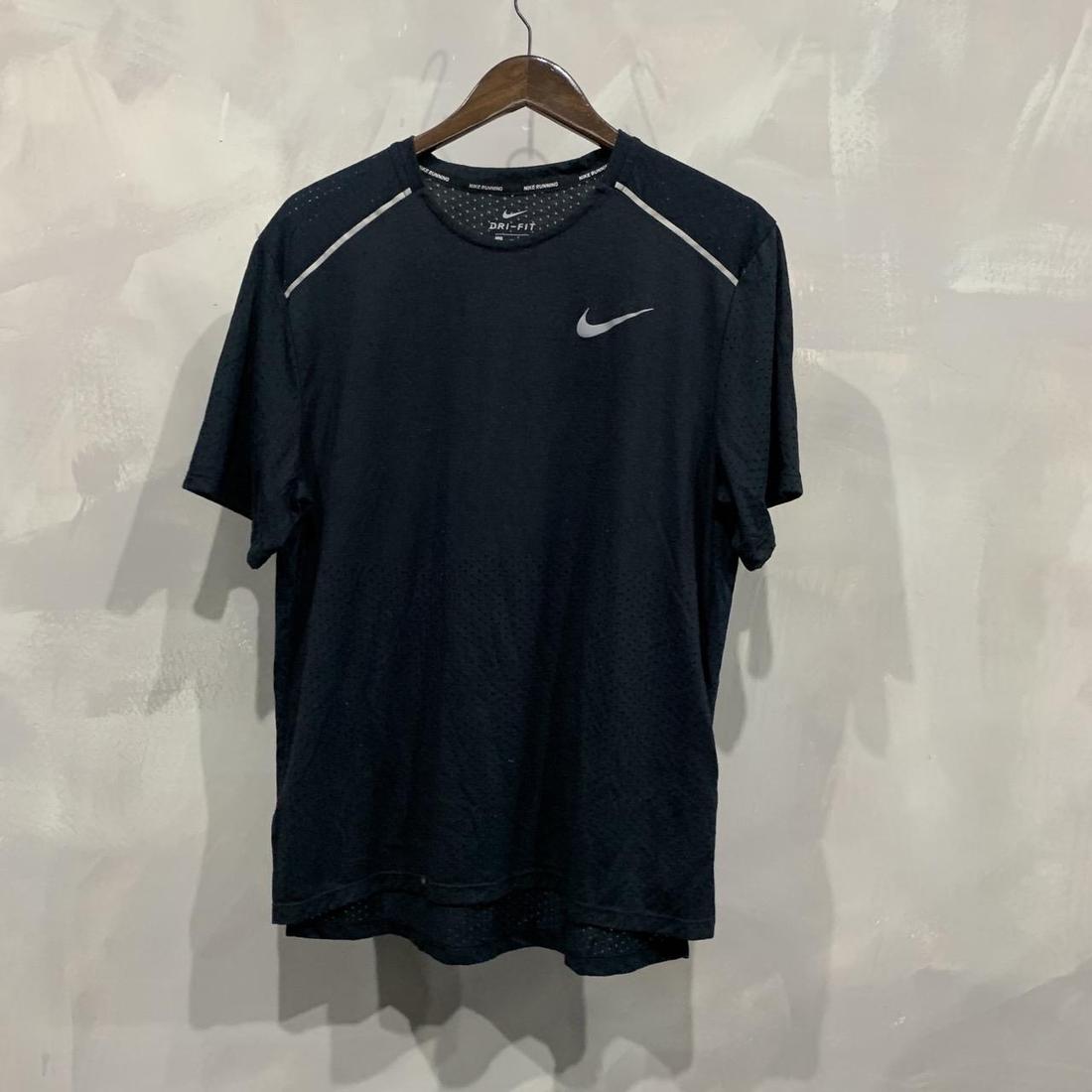 105 XL 나이키 러닝 런닝 드라이핏 기능성 스포츠... | 세컨웨어(헬로마켓)
