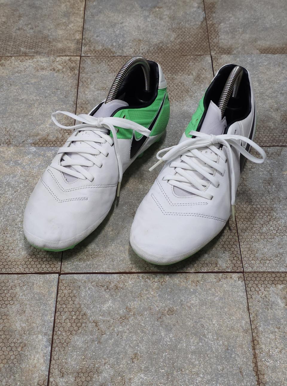 (265)나이키 티엠포 레거시 2 hg 축구화 | 헬로마켓