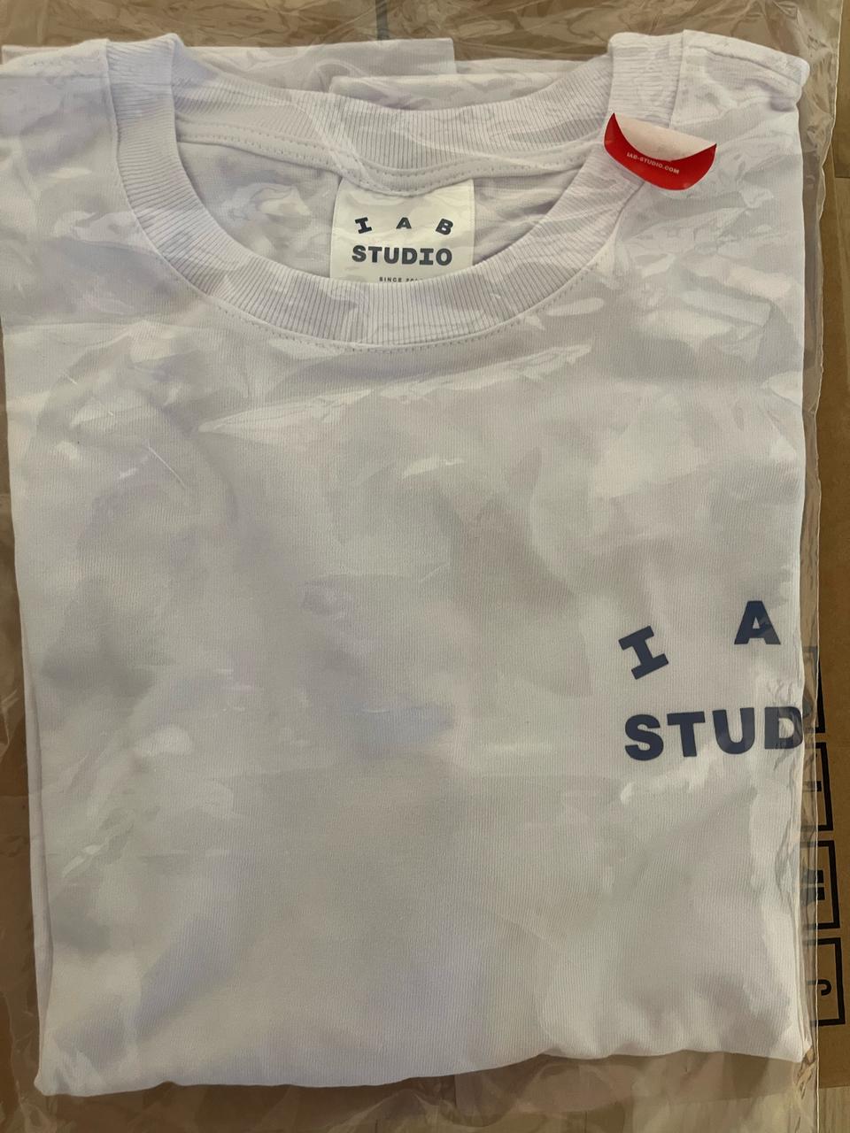 iabstudio 화이트 22fw L사이즈 팝니다 | 헬로마켓