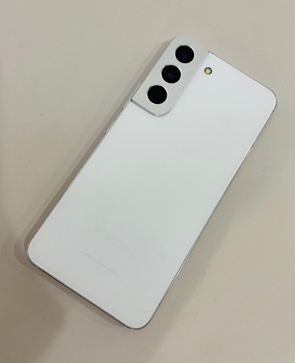 갤럭시S22플러스 특SSS급 액정깨끗 기능이상없음! | 헬로마켓