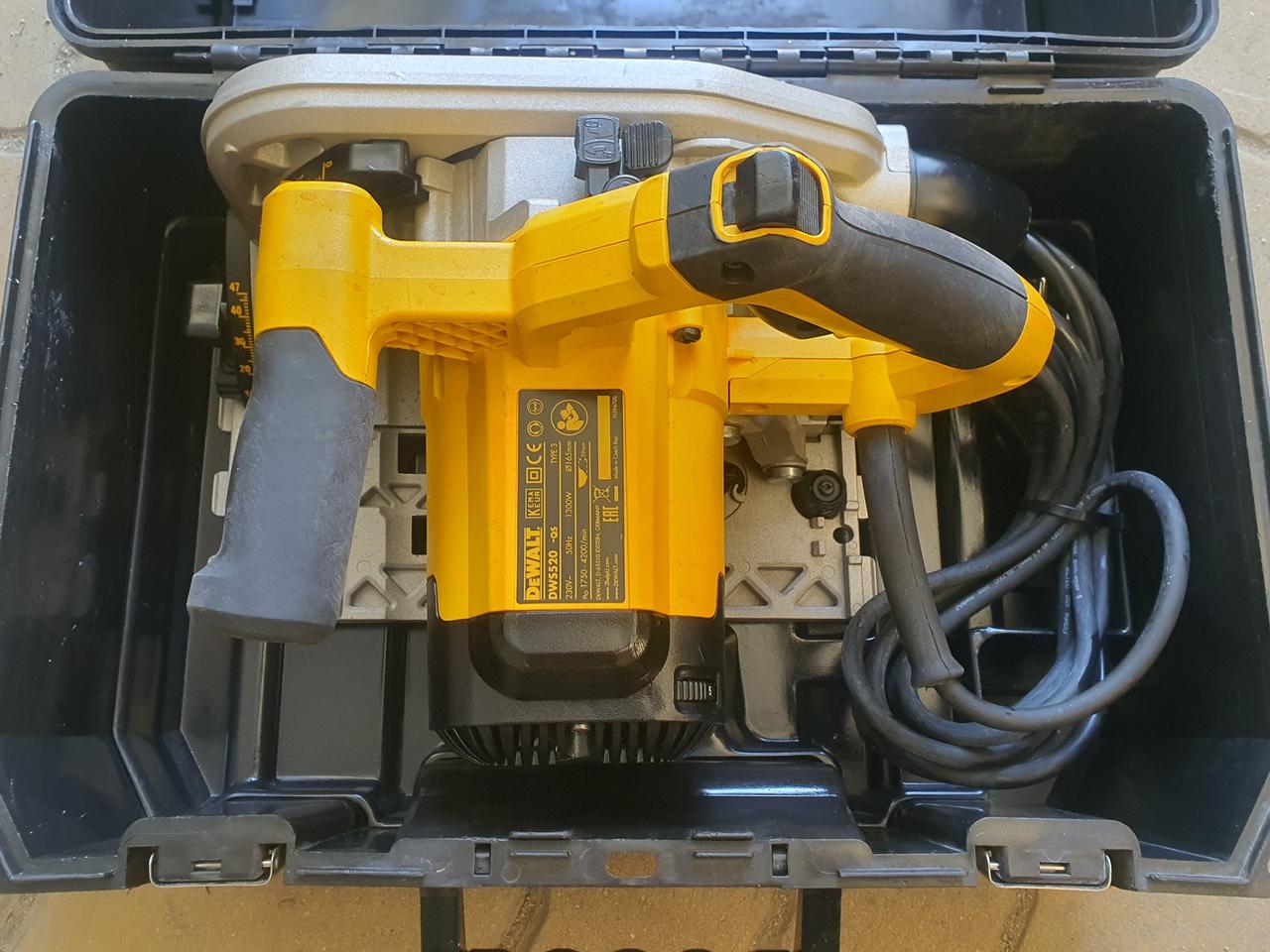 디월트 플런지쏘 DWS520 팝니다 | 헬로마켓