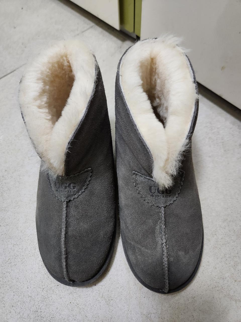 UGG 어그정품 235~240 | 세컨웨어(헬로마켓)