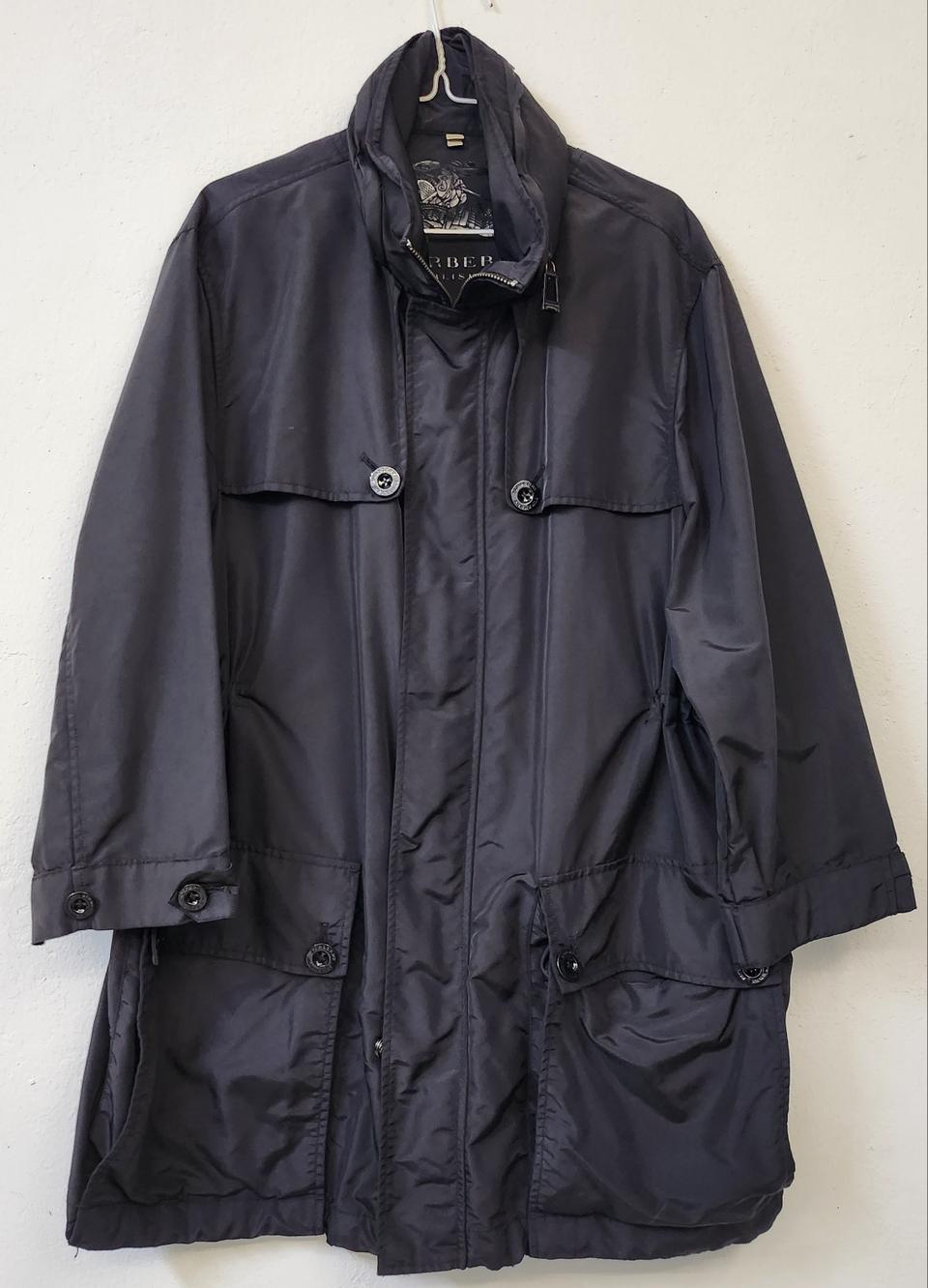 버버리 패커블 바람막 사파리 | 헬로마켓