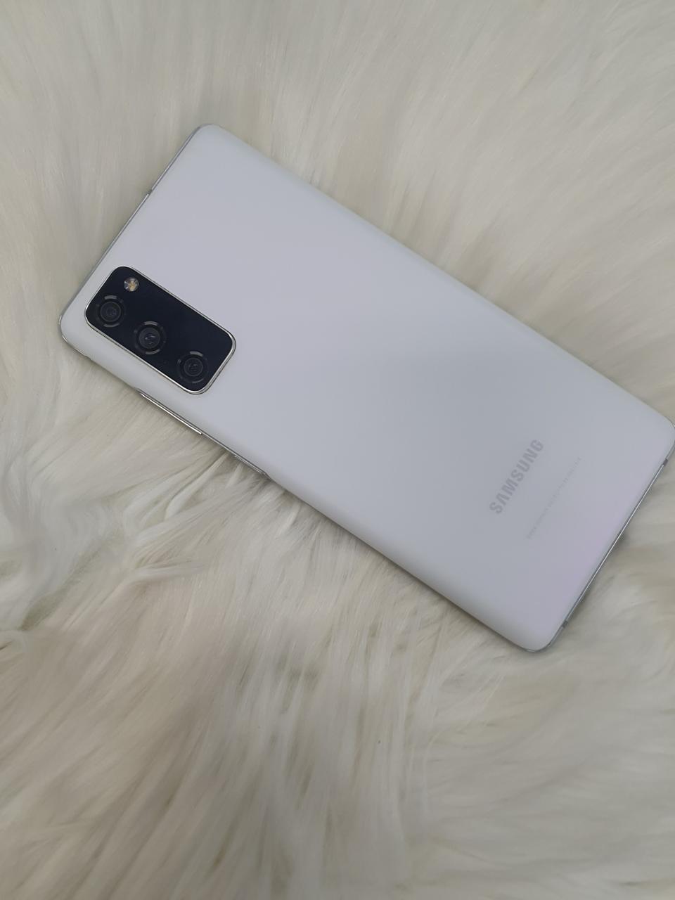 (S급)무잔상 갤럭시 S20FE 128기가 화이트 | 세컨웨어(헬로마켓)