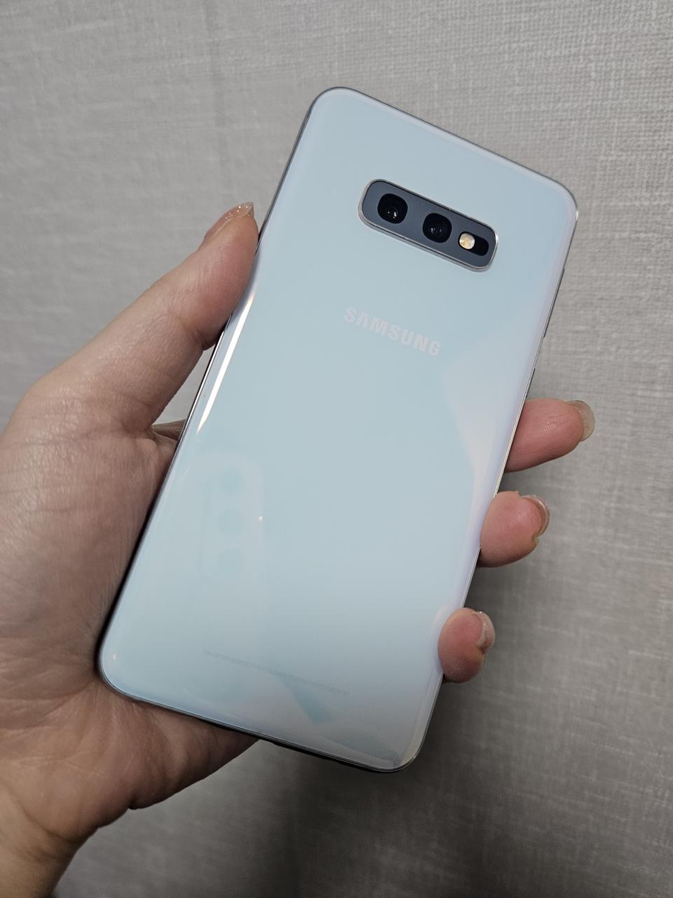 갤럭시S10e 128g 무잔상S급 안산s10e 중고폰 | 헬로마켓