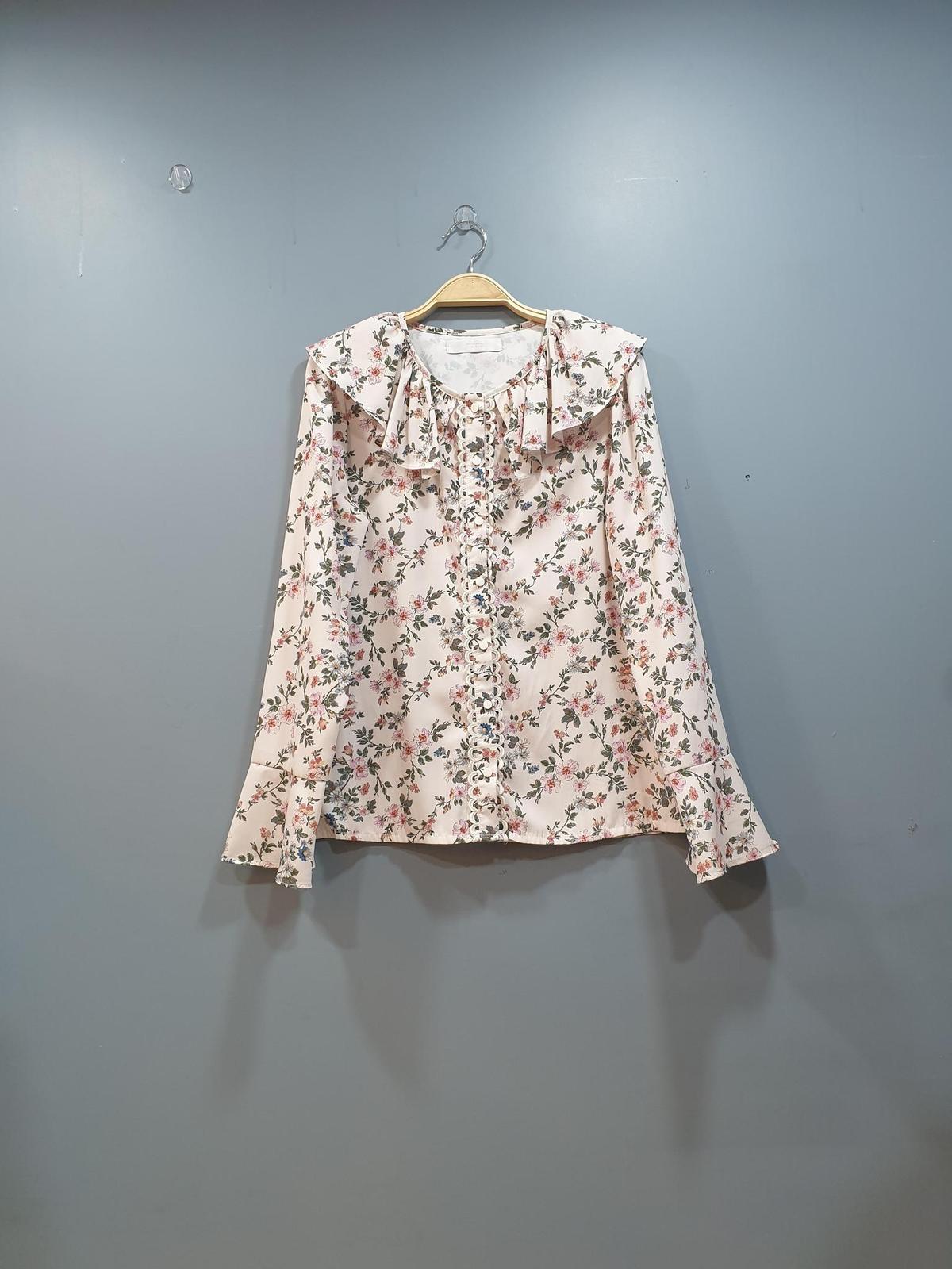 OZOC 여성블라우스 아이보리 잔꽃무늬 프릴 55 66 | 세컨웨어(헬로마켓)