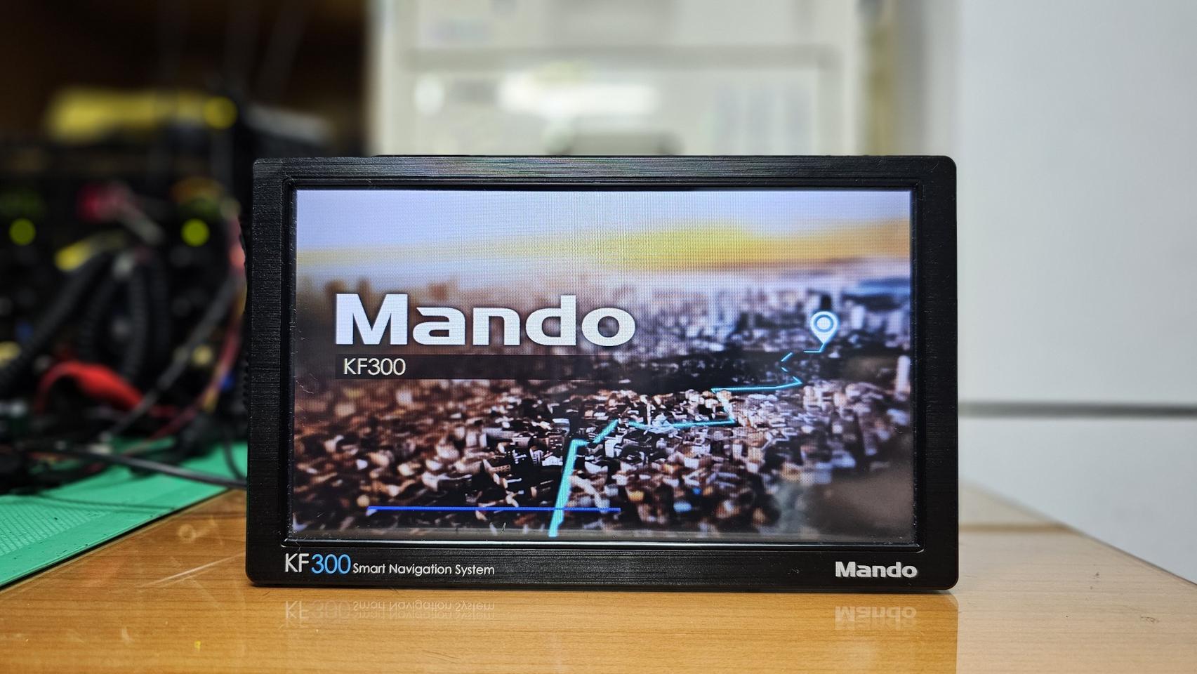 만도 KF300 8인치 3D네비게이션 | 헬로마켓