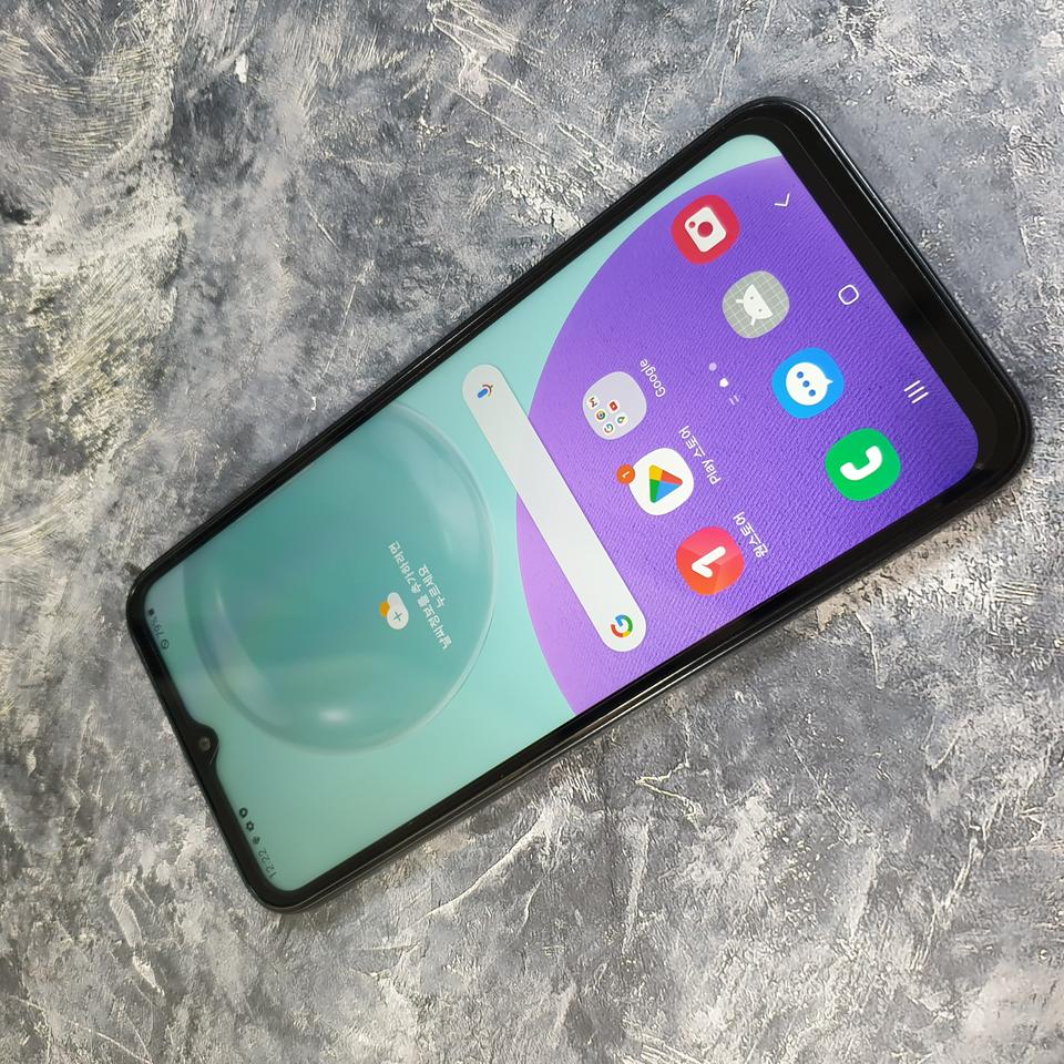 갤럭시 점프3 (M446) 블랙 128G A급 판매합니다 | 세컨웨어(헬로마켓)