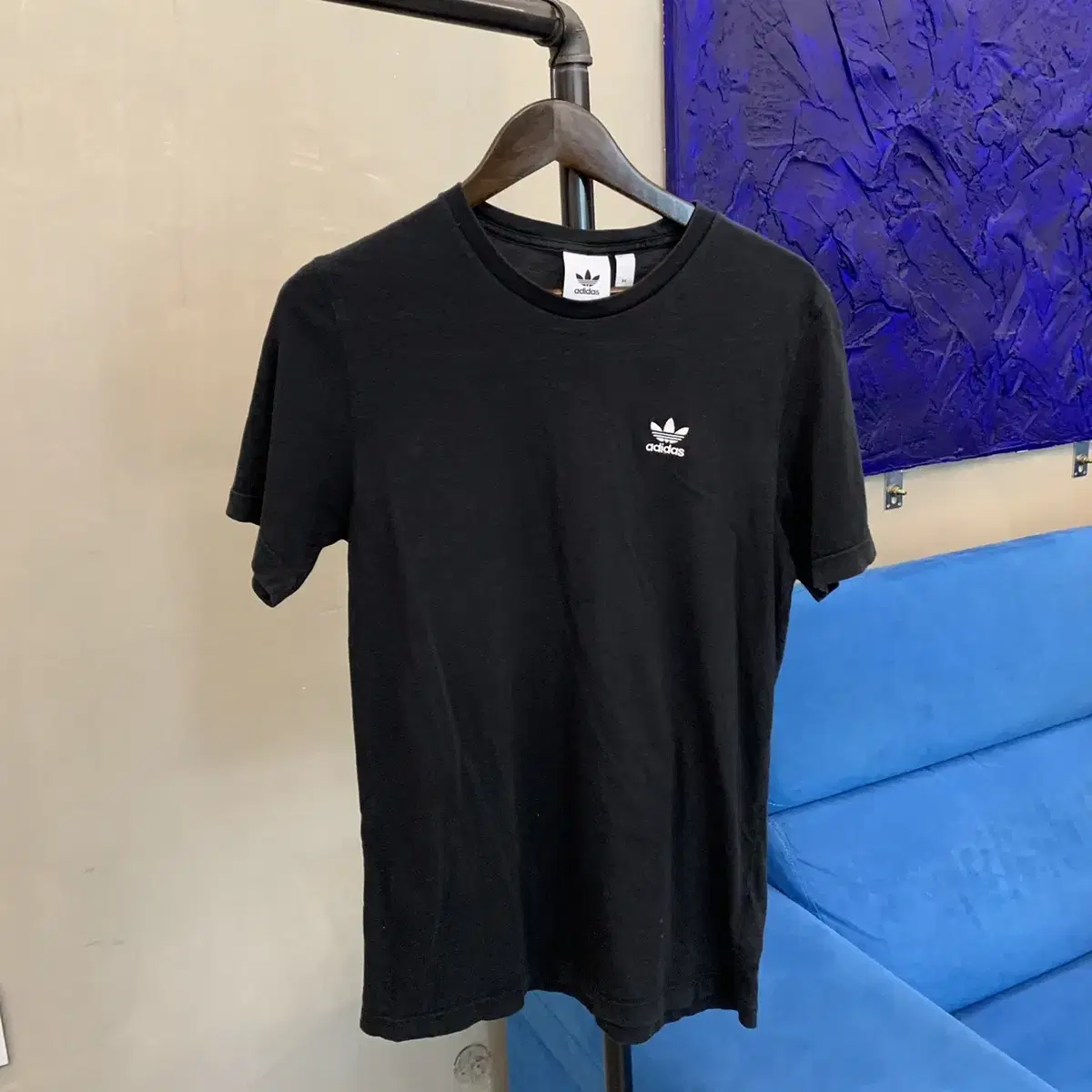 [95] 아디다스 스트릿 캐주얼 자수 반팔티셔츠 판매... | 세컨웨어(헬로마켓)