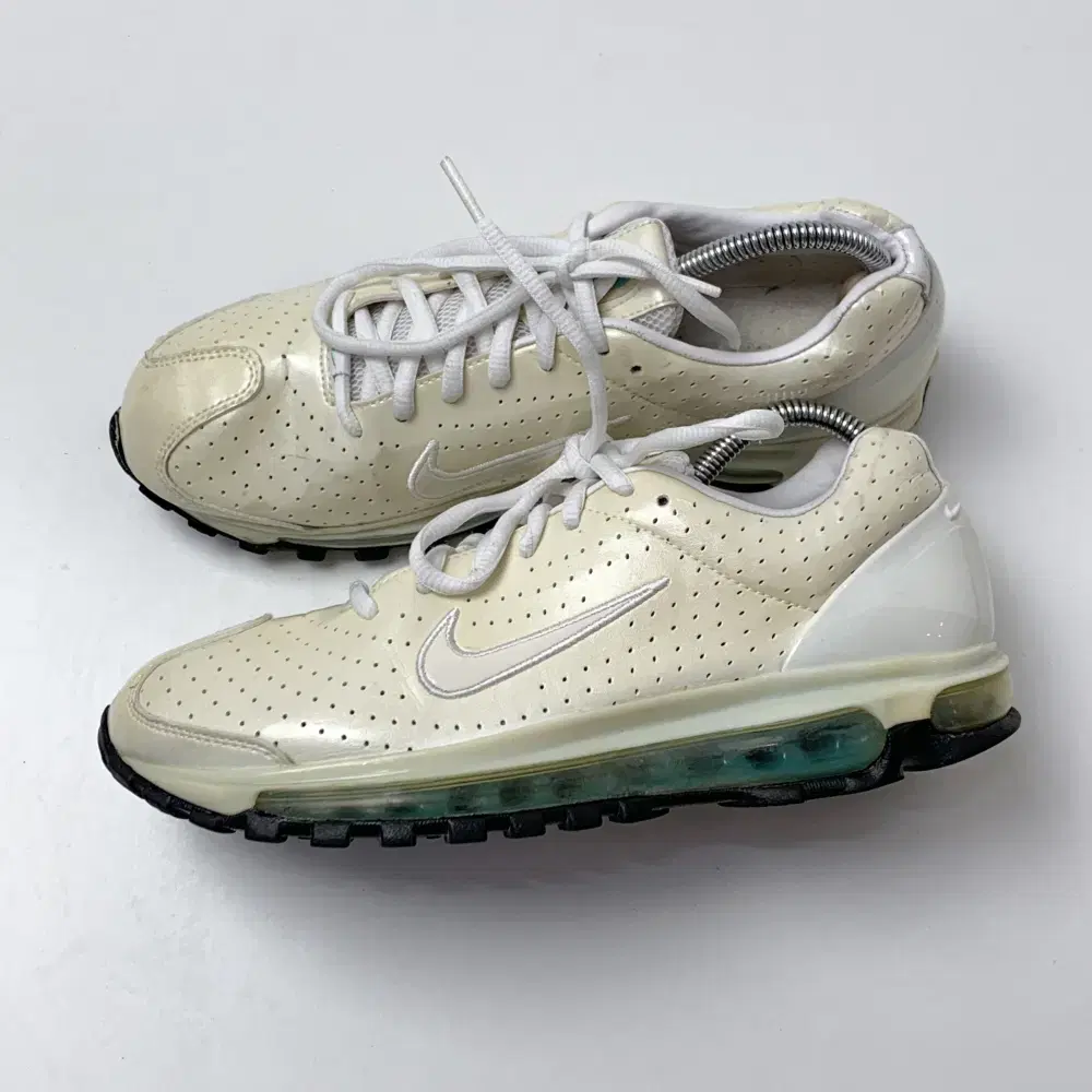 Nike 나이키 에어맥스 2003 245 | 세컨웨어(헬로마켓)