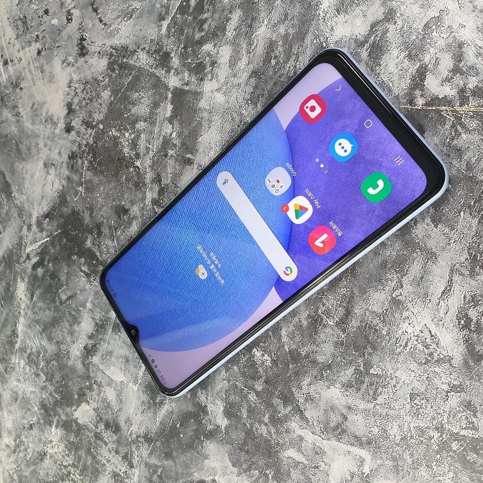 갤럭시A23 블루 (A235) 128G A급 판매합니다 | 헬로마켓