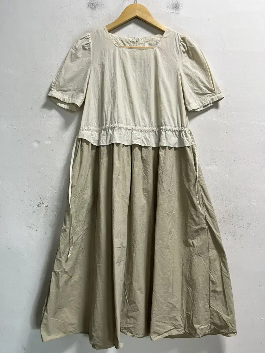 55-66 OZOC 나일론 반팔 롱 원피스 정품 | 세컨웨어(헬로마켓)