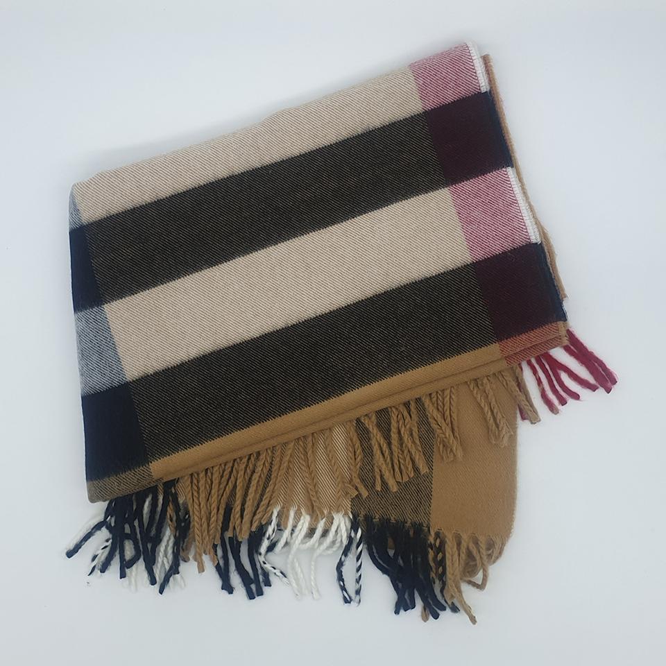 버버리 메가하프숄 (새상품) | 세컨웨어(헬로마켓)