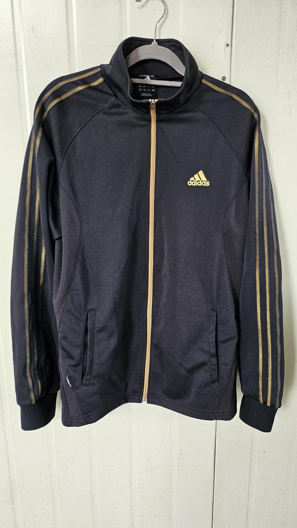 아디다스 | 세컨웨어(헬로마켓)