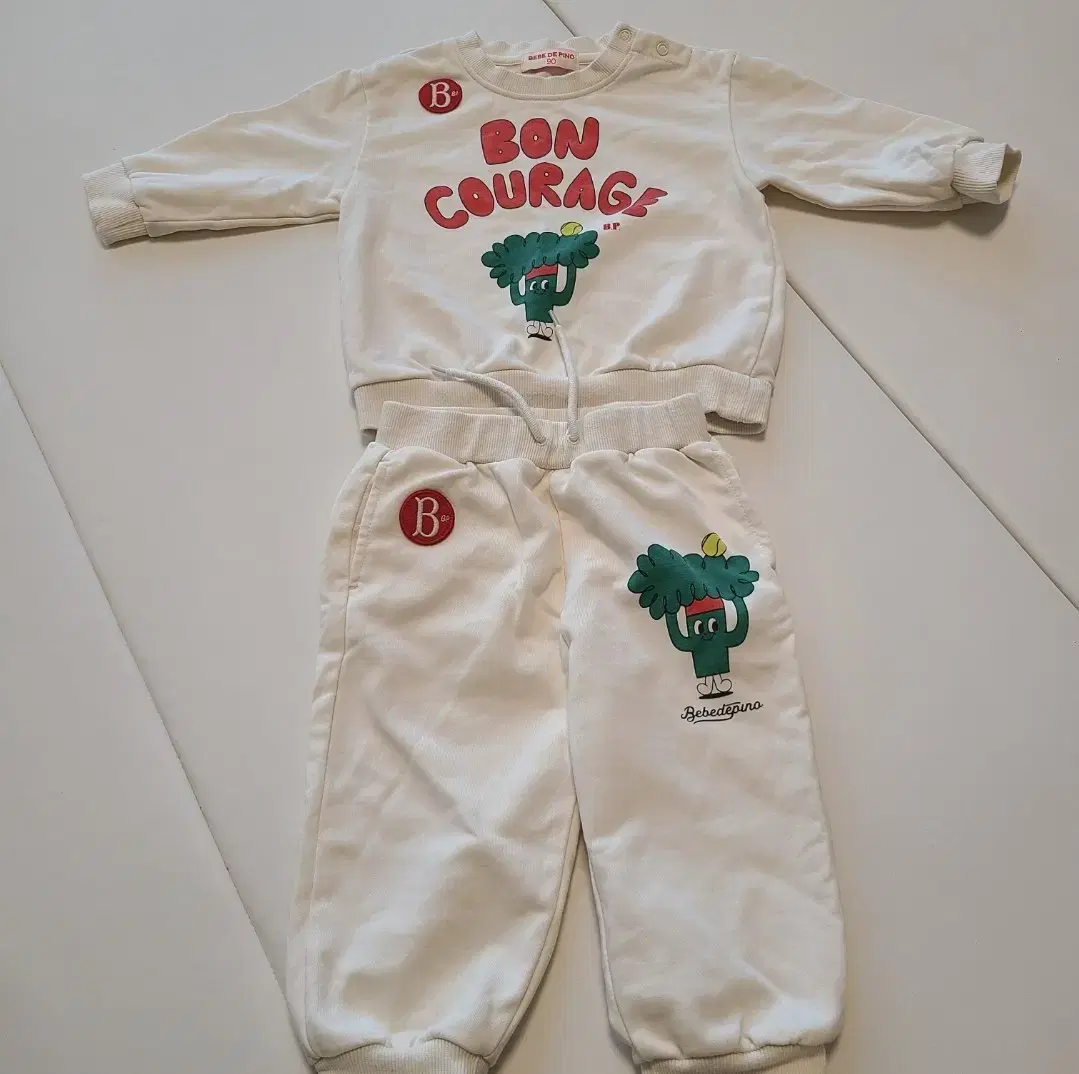 베베드피노 브로콜리 상하복 90사이즈 | 세컨웨어(헬로마켓)