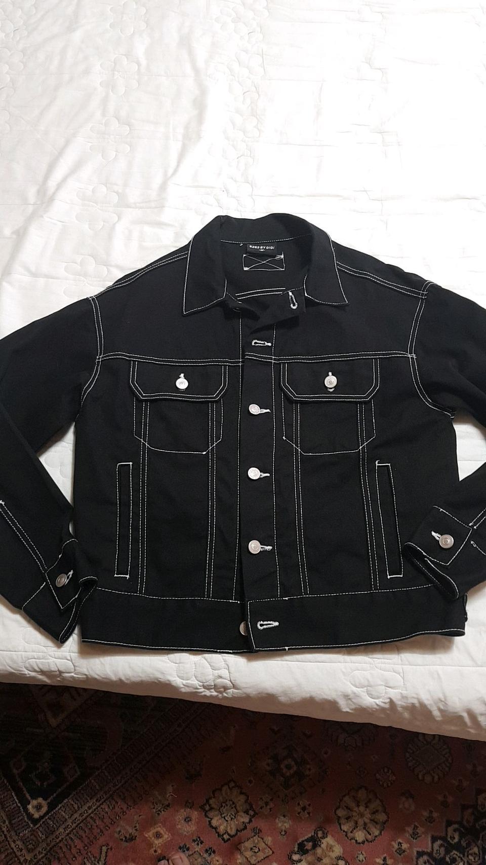 오아이오아이 블랙데님자켓 M 여성66 가슴54 기장59 | 세컨웨어(헬로마켓)