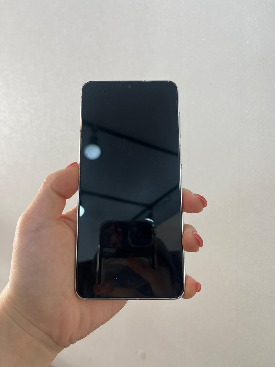 갤럭시 S21 256GB 화이트 판매합니다~! (FL... | 세컨웨어(헬로마켓)