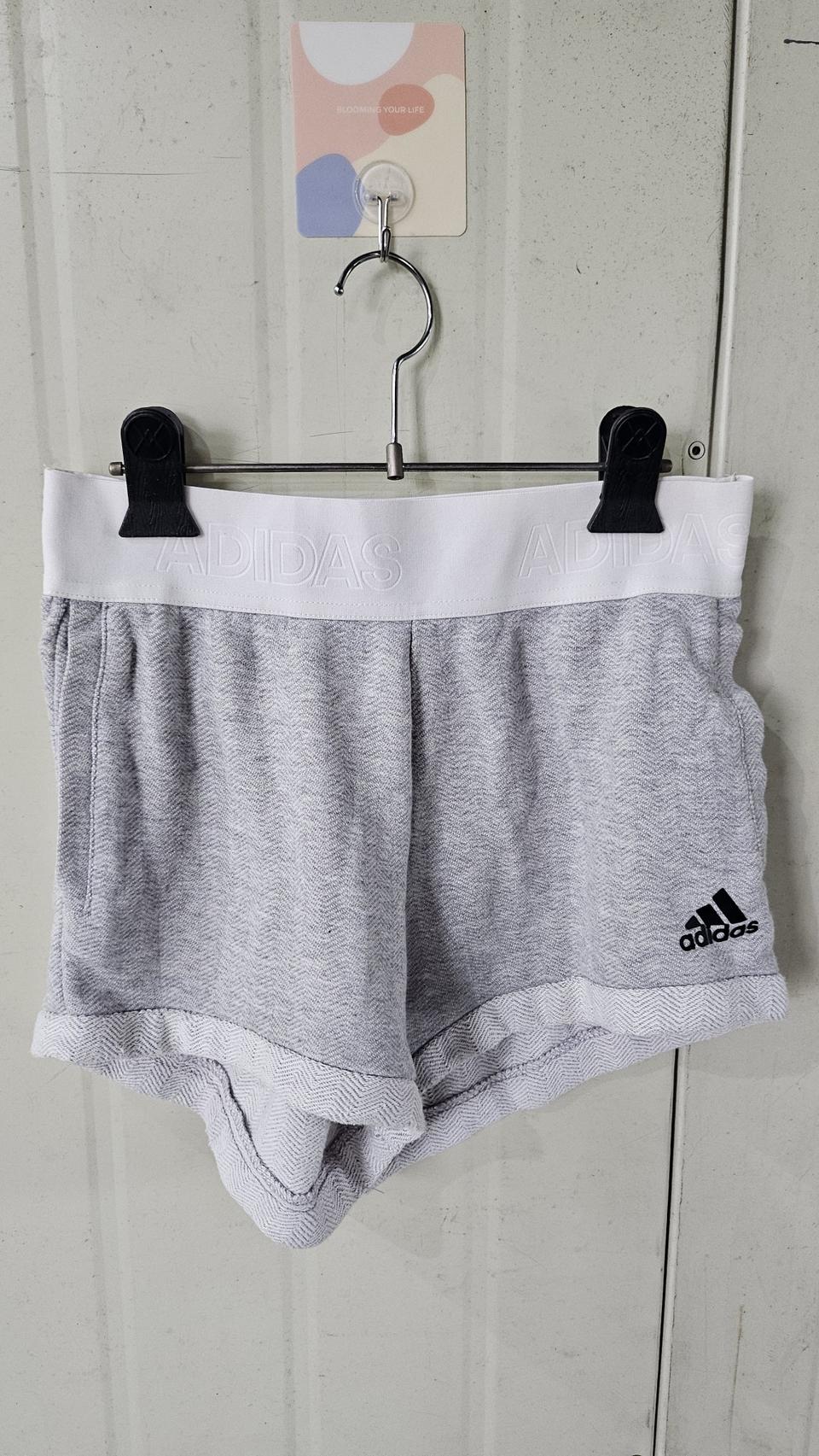 아디다스 | 세컨웨어(헬로마켓)