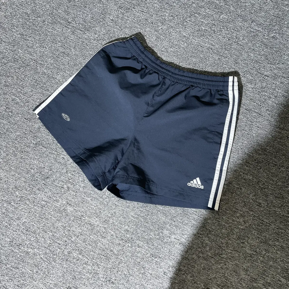 아디다스 트레이닝 반바지 팬츠 95-100사이즈 | 헬로마켓