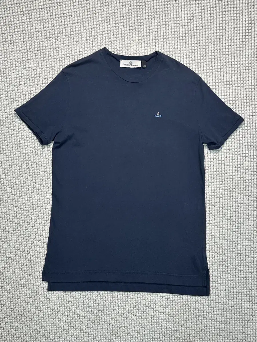 비비안웨스트우드 남성 라운드 반팔티 정품 | 헬로마켓