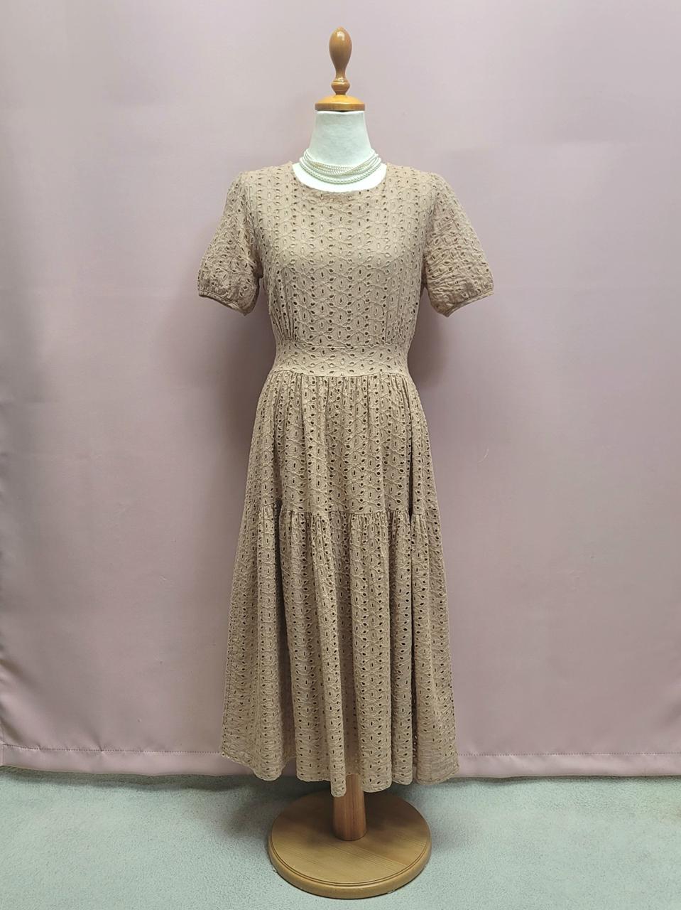 펀칭 아일렛 퍼프 롱원피스 | 헬로마켓