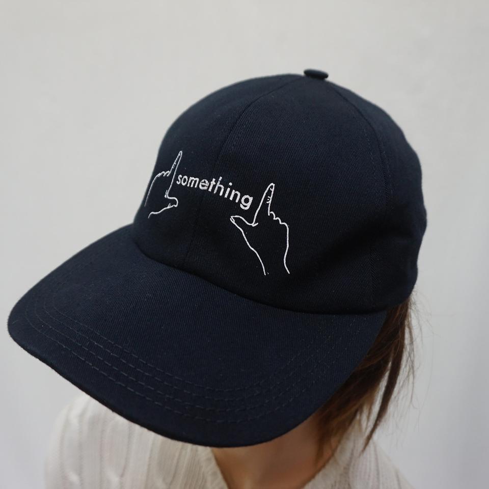 오프화이트 SOMETHING CAP 모자 OMLB00... | 헬로마켓