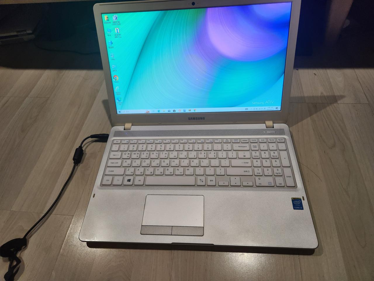 삼성노트북5 NT500R5K i3노트북팝니다 | 헬로마켓