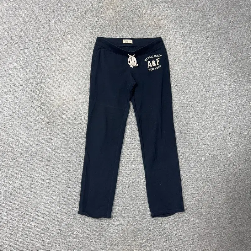 아베크롬비 뉴욕 여성 트레이닝 팬츠 M | 헬로마켓