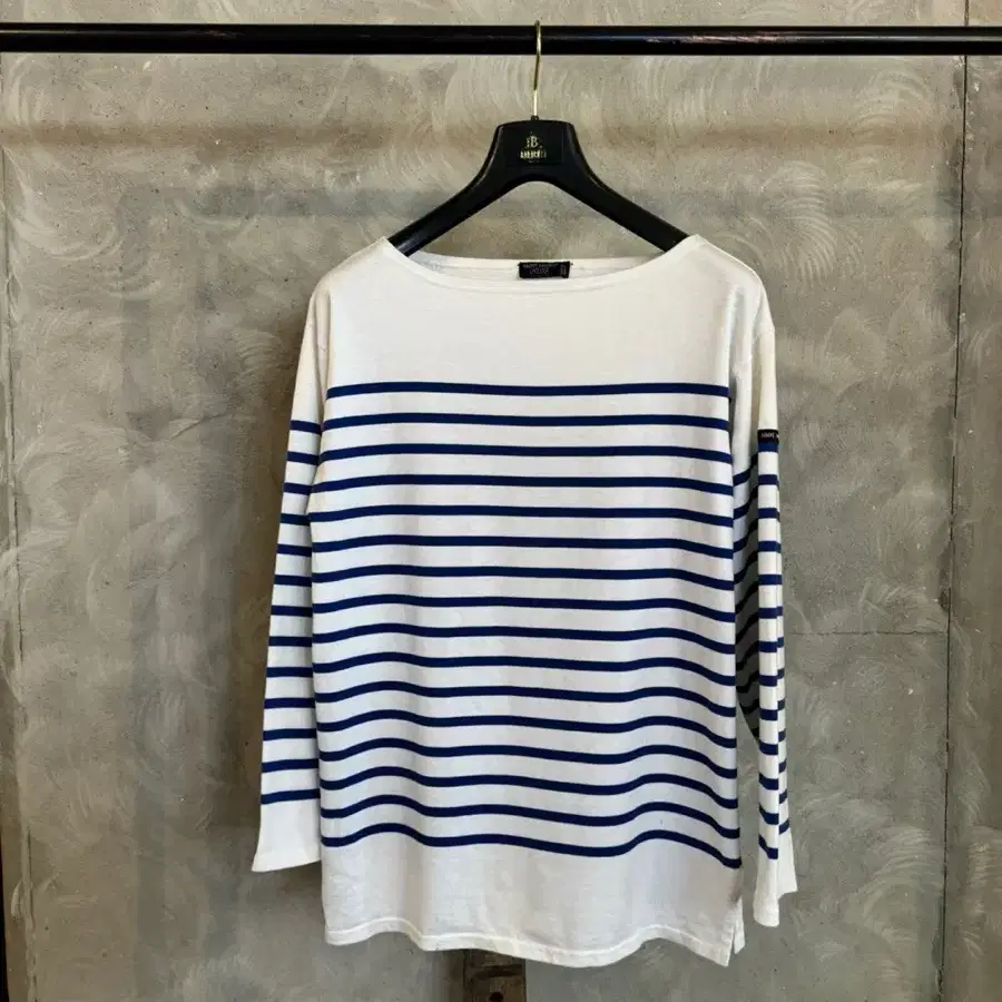 세인트제임스 여성66 | 헬로마켓