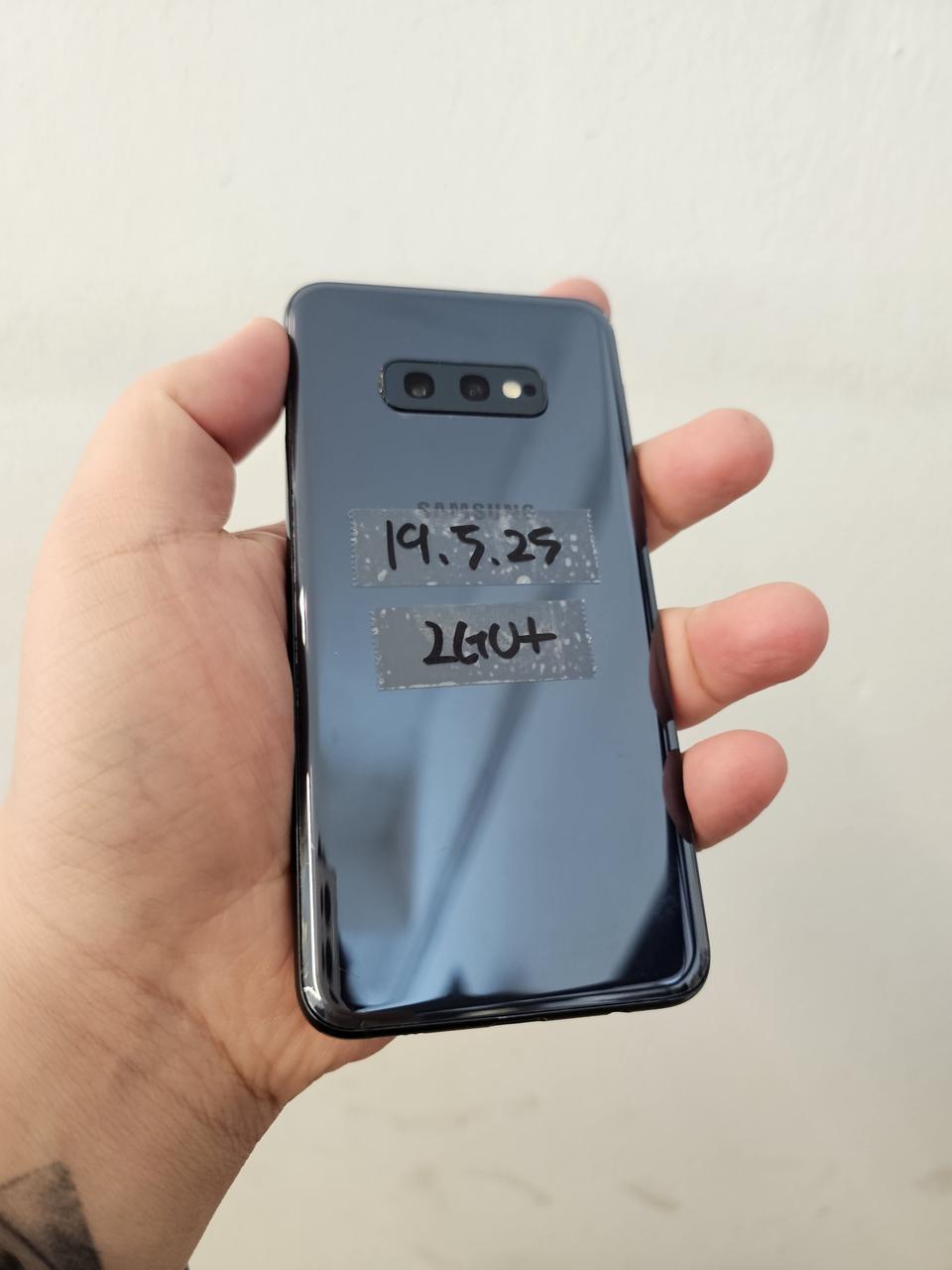 갤럭시s10e 128G(화면멍)(기능이상무) | 헬로마켓