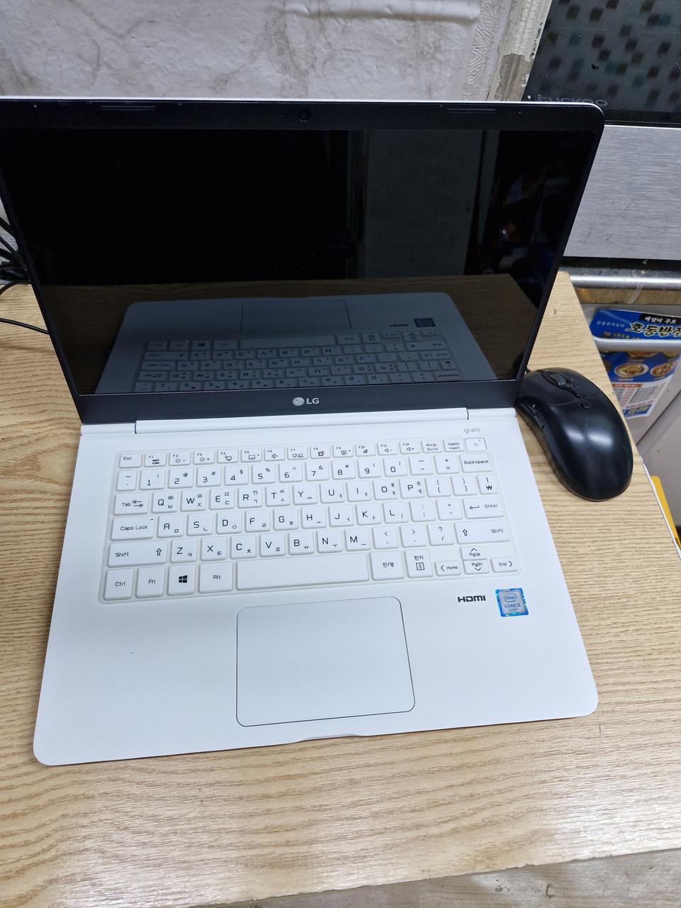 그램14Z960 I5 6200/8램/M.2 120+5... | 헬로마켓