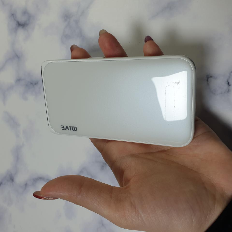 MIVE 스타일폴더(M120) 화이트 32G 판매합니다 | 헬로마켓