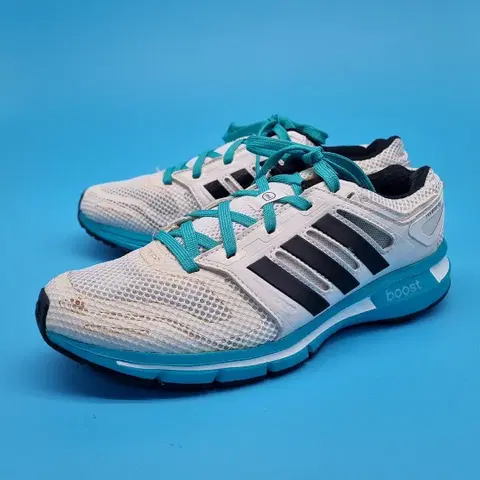 아디다스 리베너지 메쉬 여성운동화240 | 헬로마켓